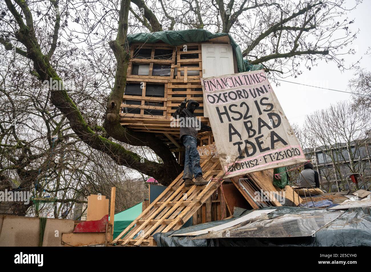 Hs2 protesters hi-res stock photography and images - Alamy