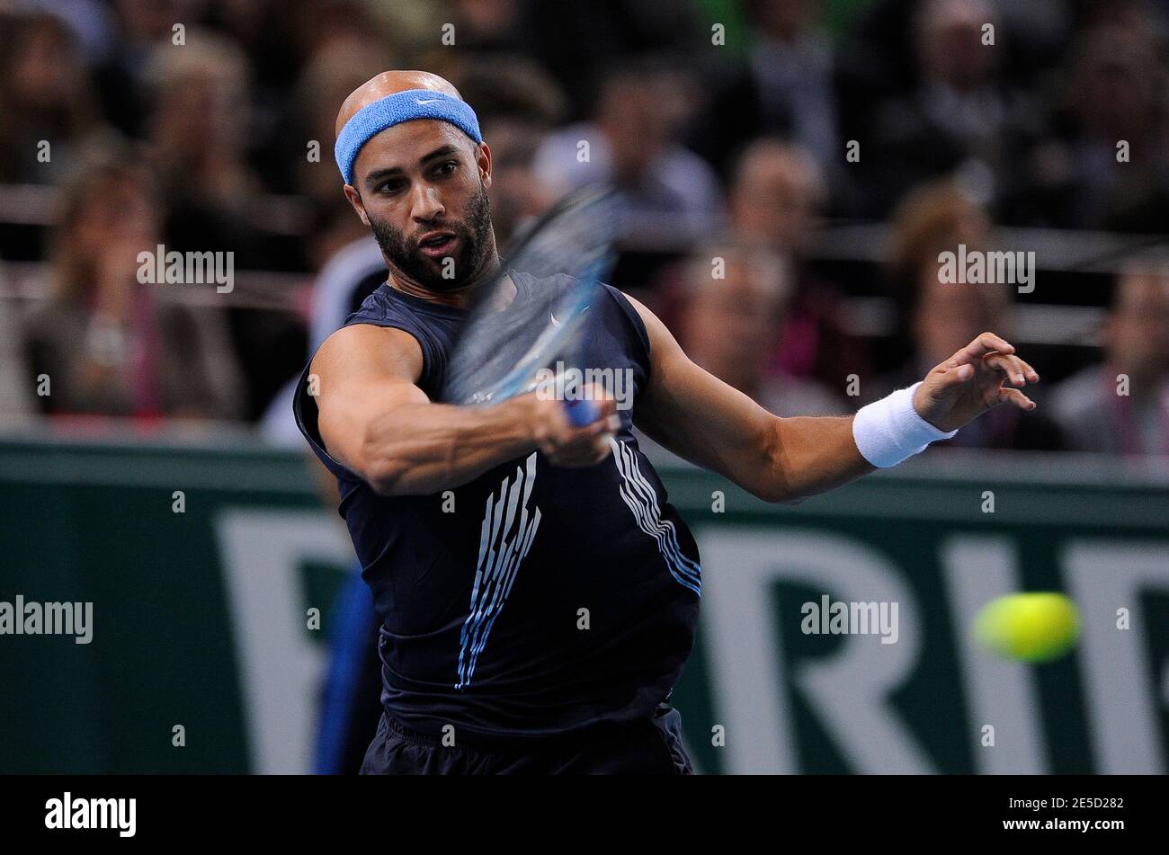 James blake paris hi-res stock photography and images - Alamy