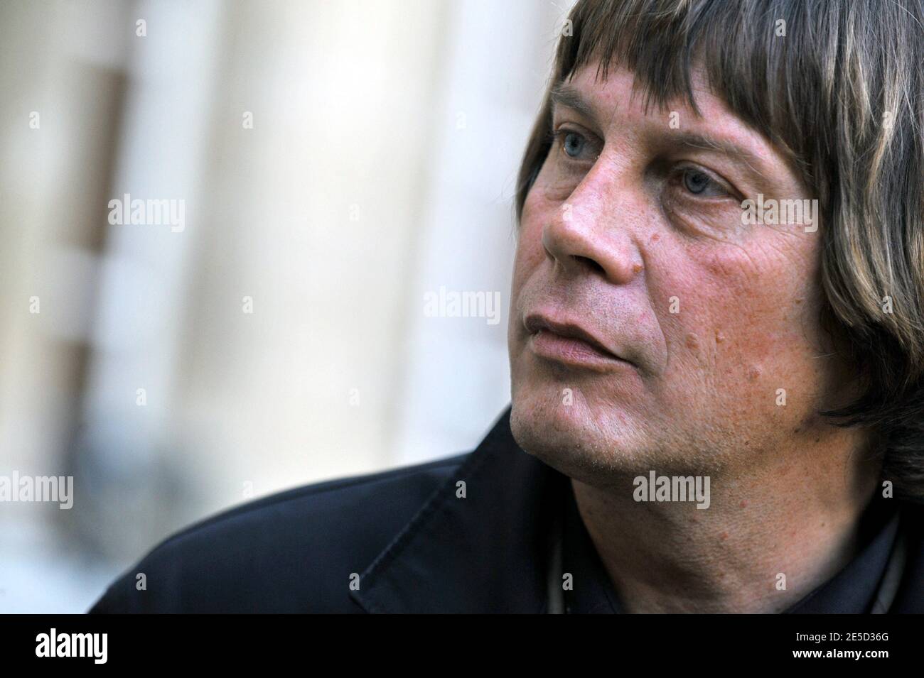 CGT Union leader Bernard Thibault speaks with press at the Elysee ...