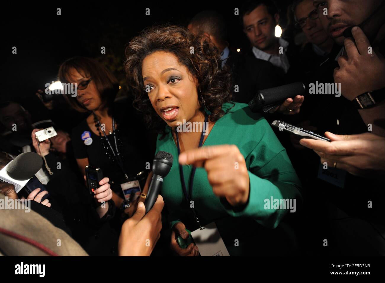 Oprah Winfrey arriving at the Obama Election Night Rally at Grant Park ...