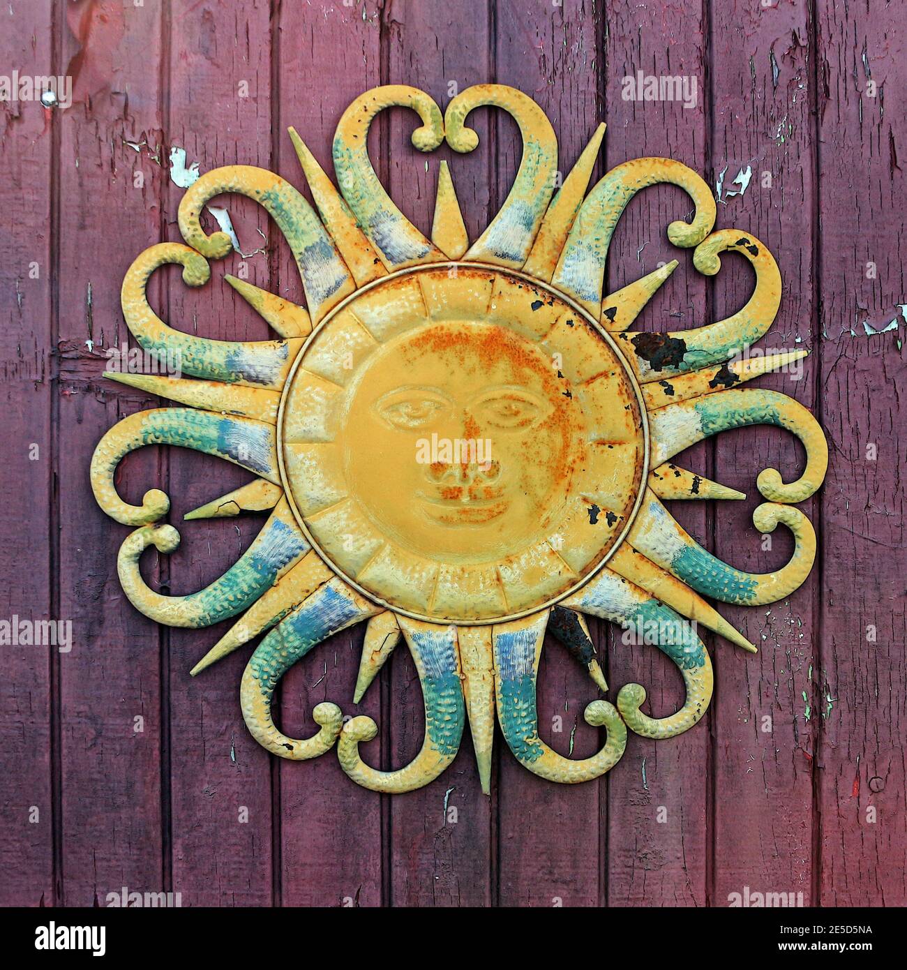Metal wall art hi-res stock photography and images - Alamy
