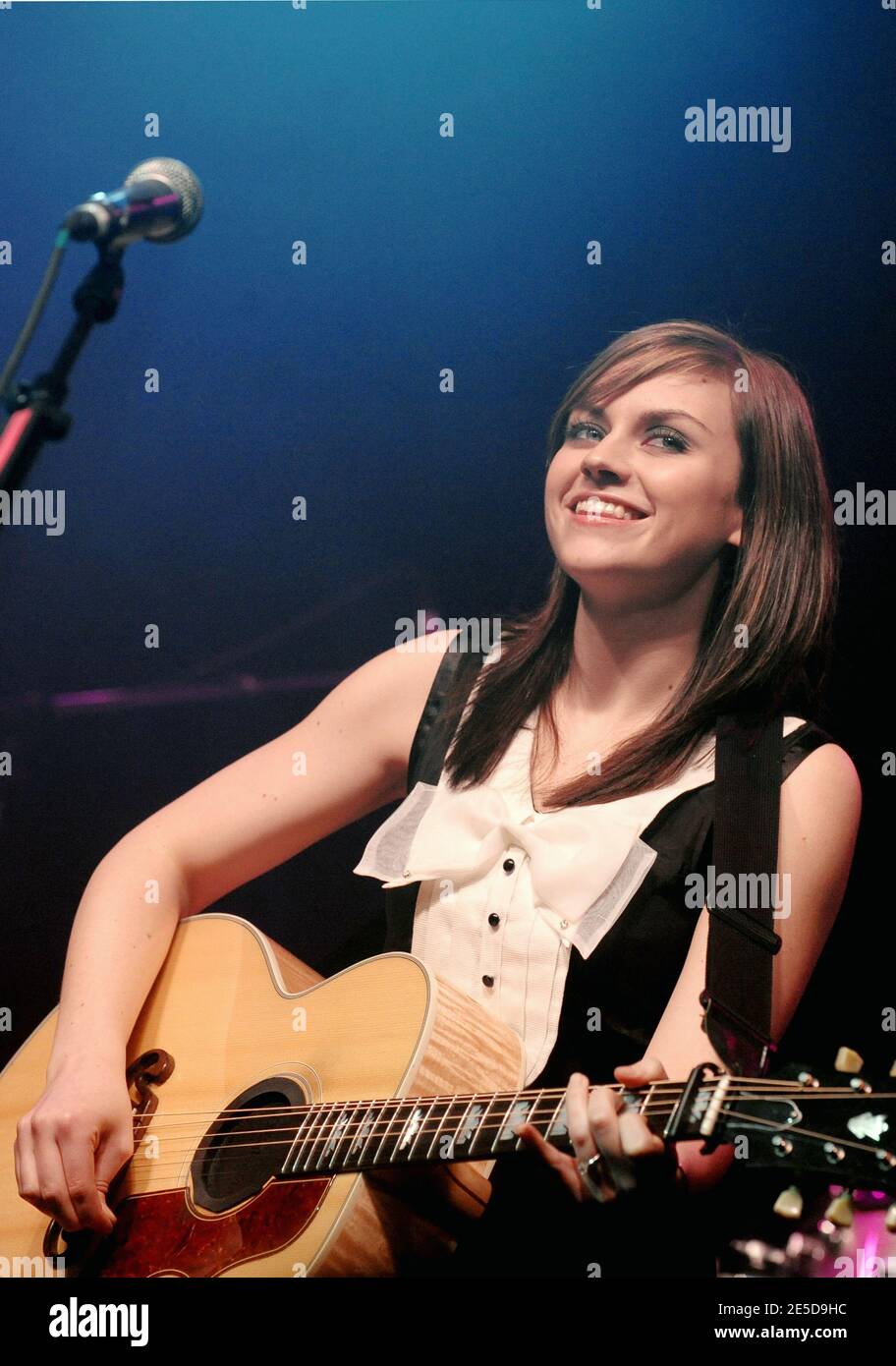 Amy mcdonald hi-res stock photography and images - Alamy