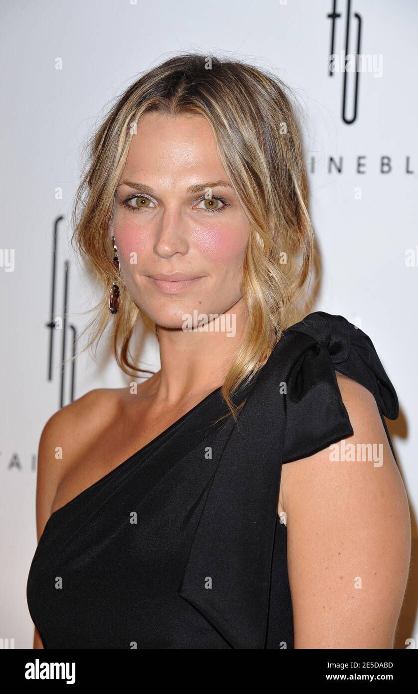 Molly Sims attends the Fontainebleau Miami Beach Grand Opening Party in ...