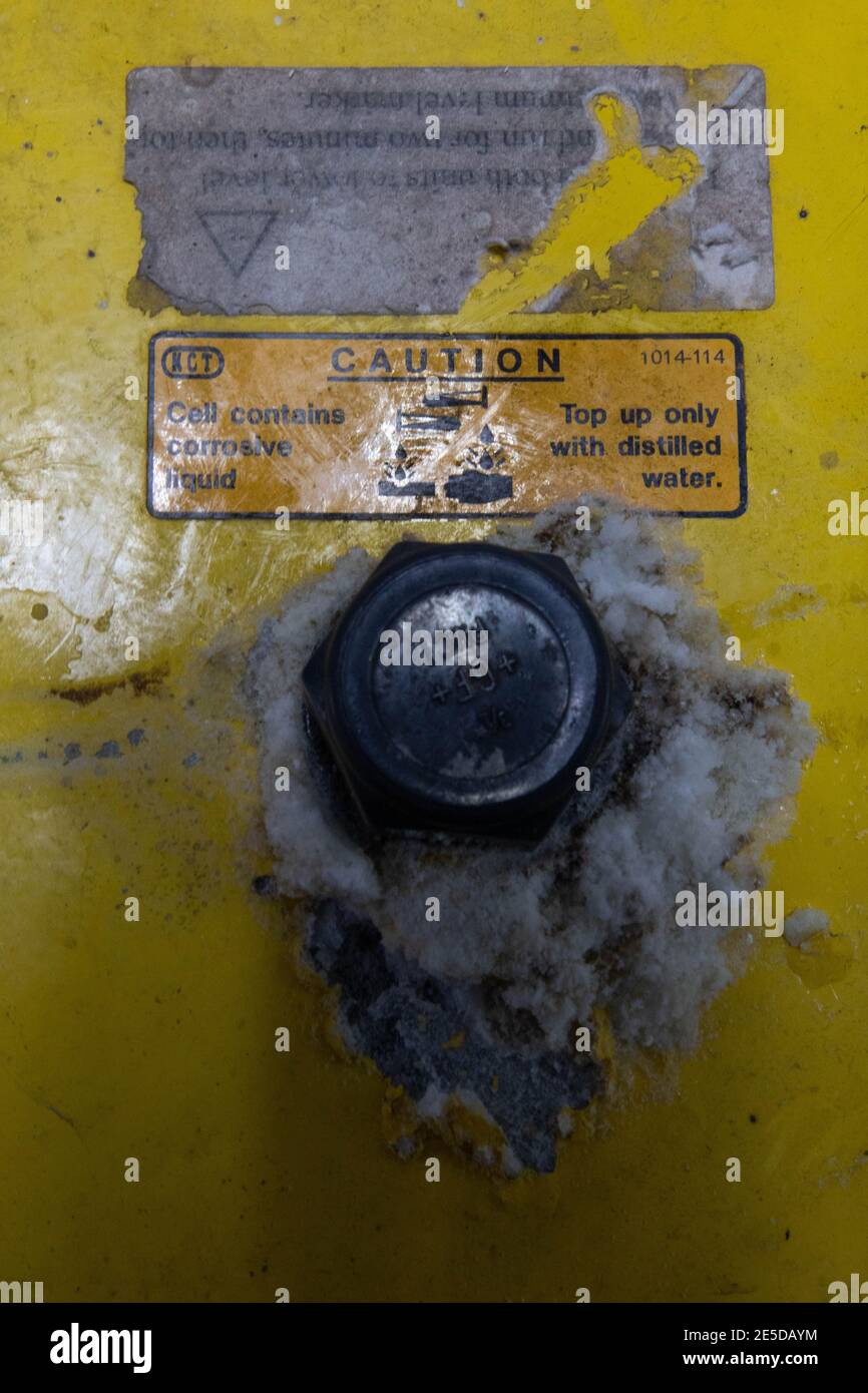Battery acid hi-res stock photography and images - Alamy