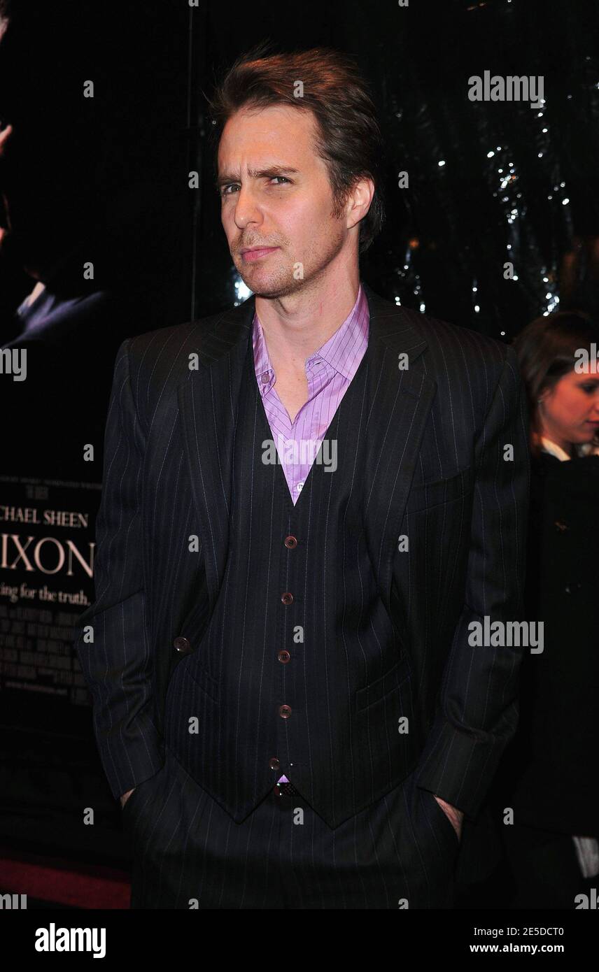 Cast member Sam Rockwell arriving for the premiere of 'Frost/Nixon' at the Ziegfeld Theater in ...