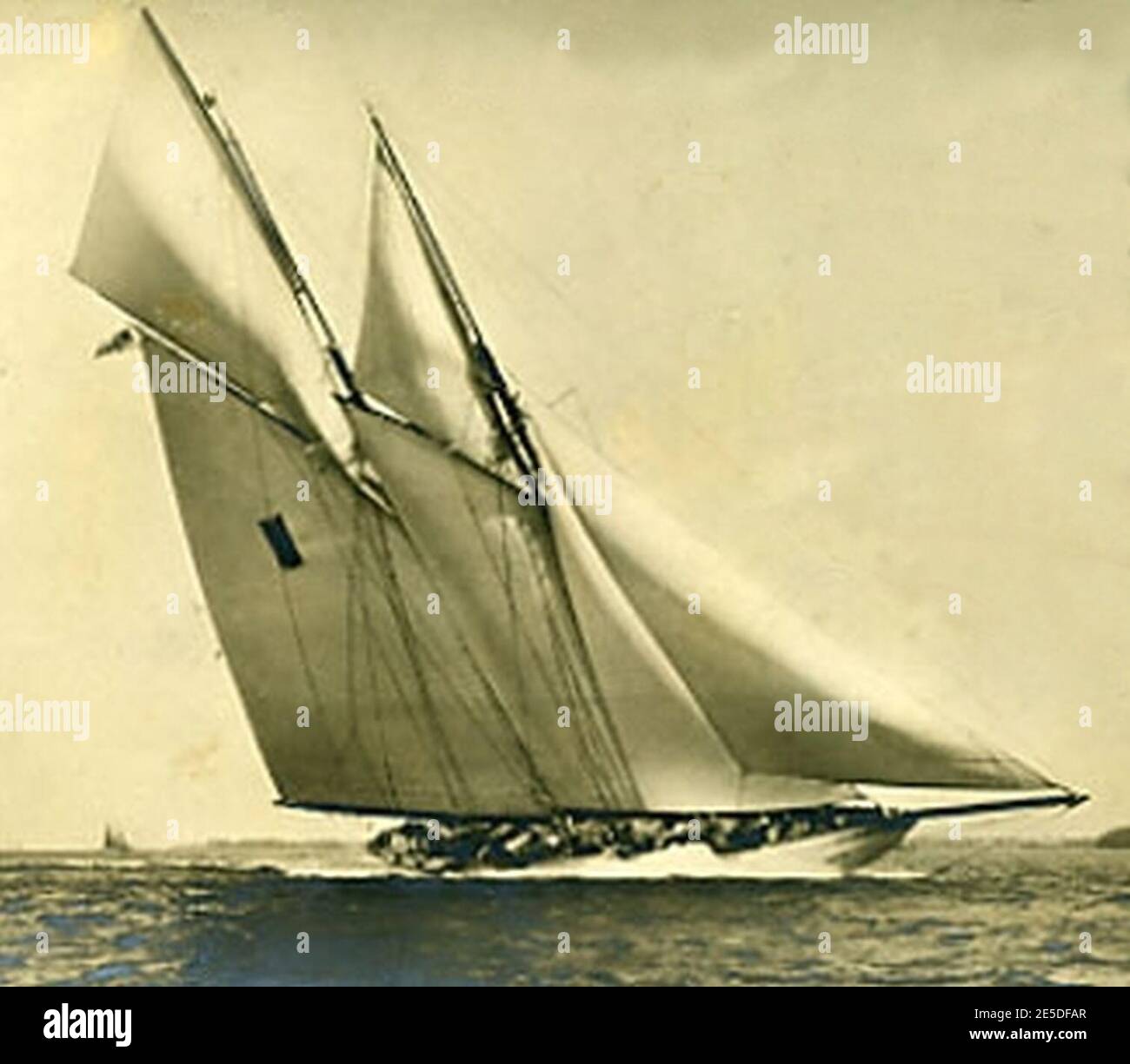 Meteor iv hi-res stock photography and images - Alamy