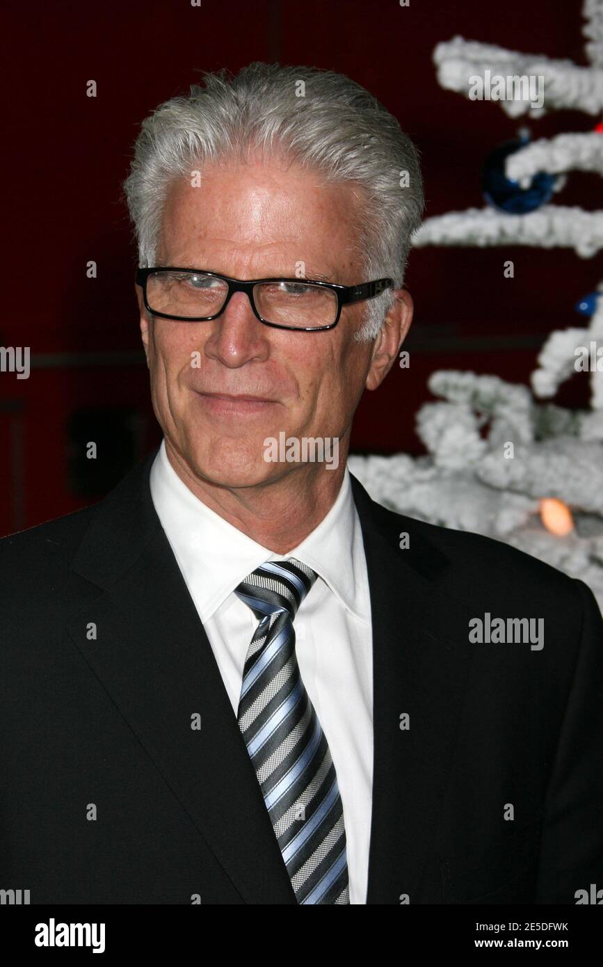 Ted Danson arriving at the Los Angeles Premiere of 'Four Christmases ...