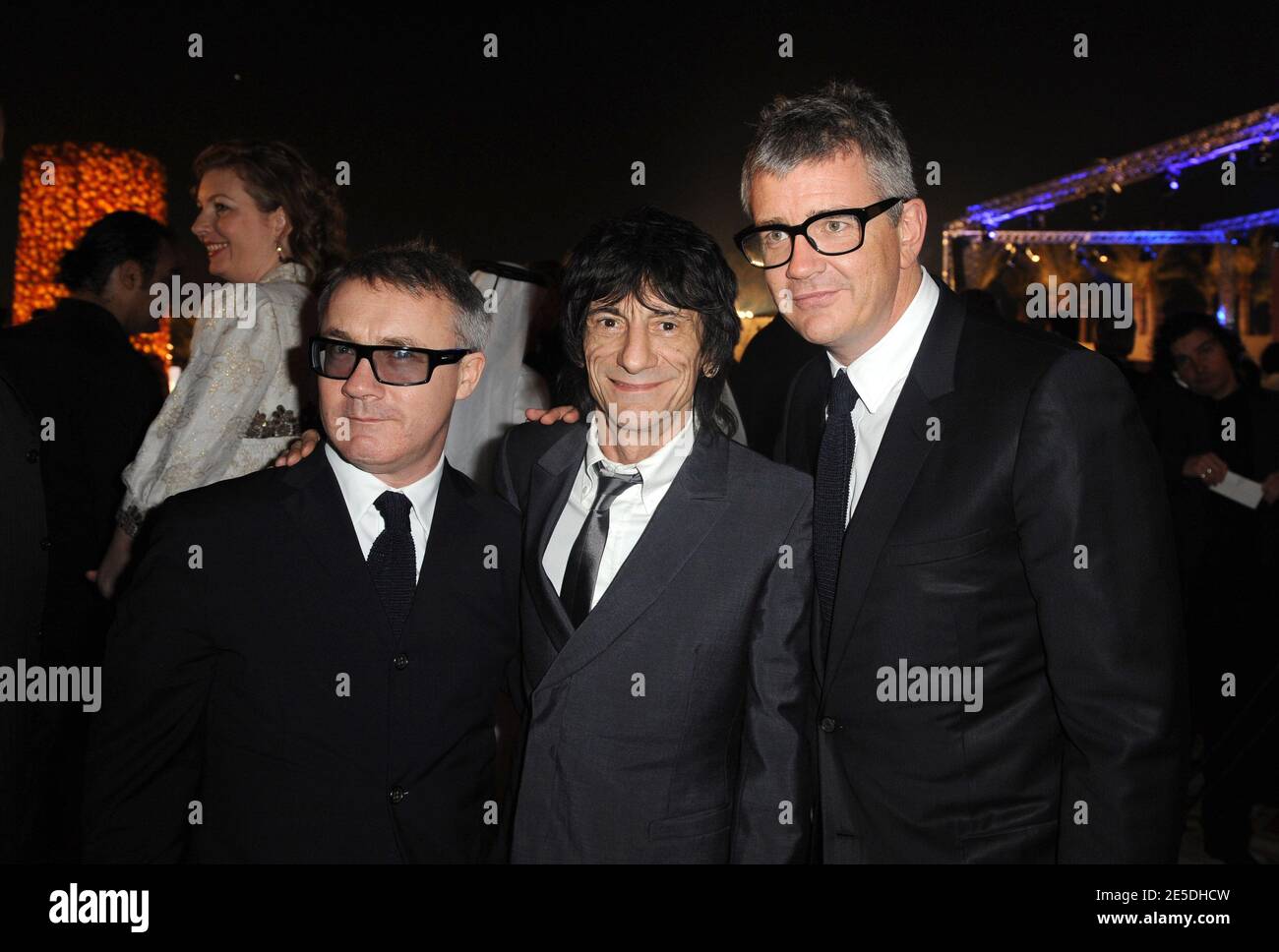 (L-R) British artist Damien Hirst, Rolling Stones guitarist Ron Wood ...