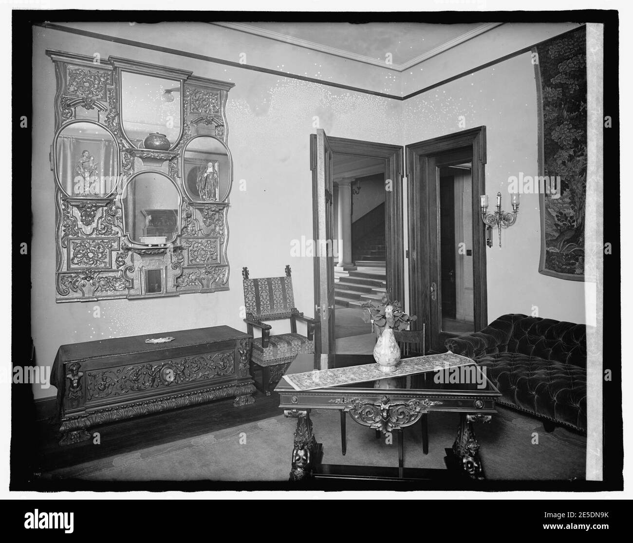 Mexican Embassy, (Washington, D.C.), sitting room Stock Photo - Alamy