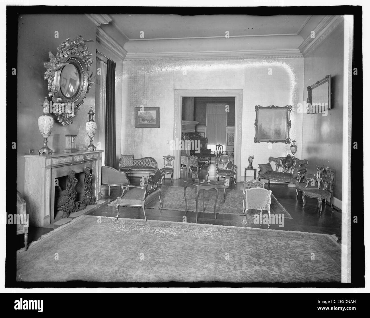 Golden room Cut Out Stock Images & Pictures - Alamy