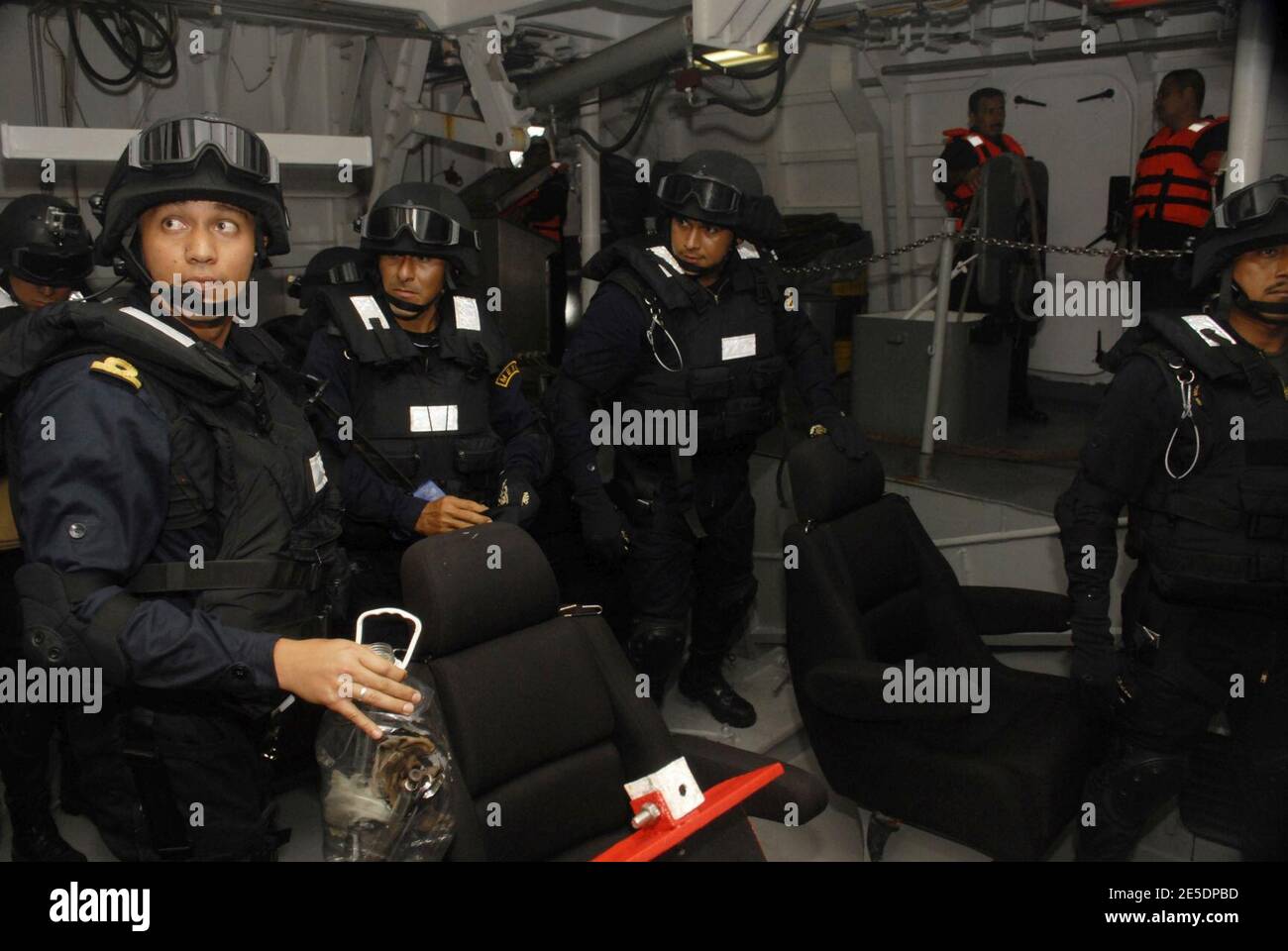 Mexican, British navy conduct boarding exercise at Tradewinds 150618 ...