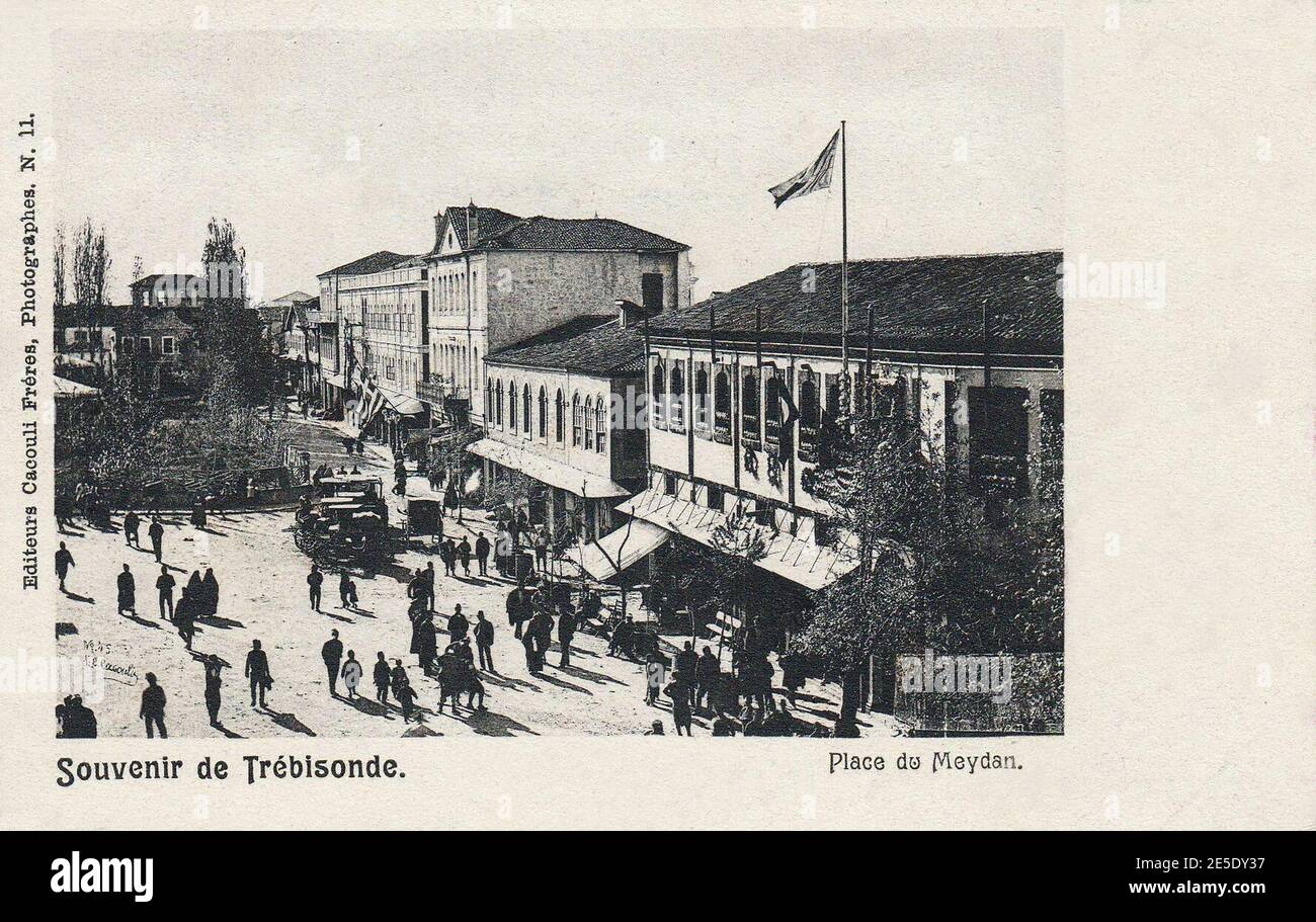 Meydan square hi-res stock photography and images - Alamy