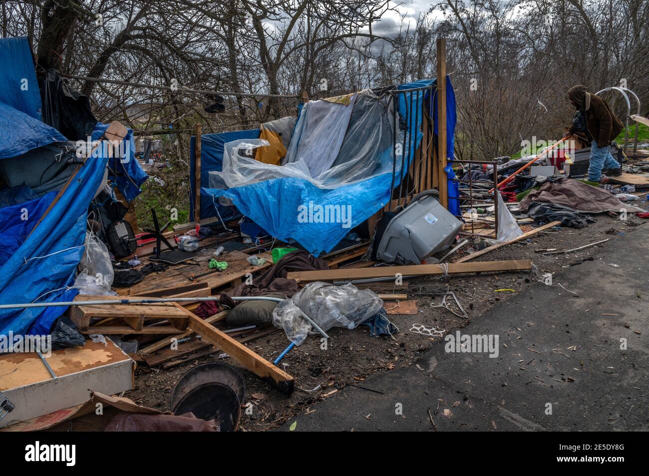 Tent City California 2021 High Resolution Stock Photography and Images ...