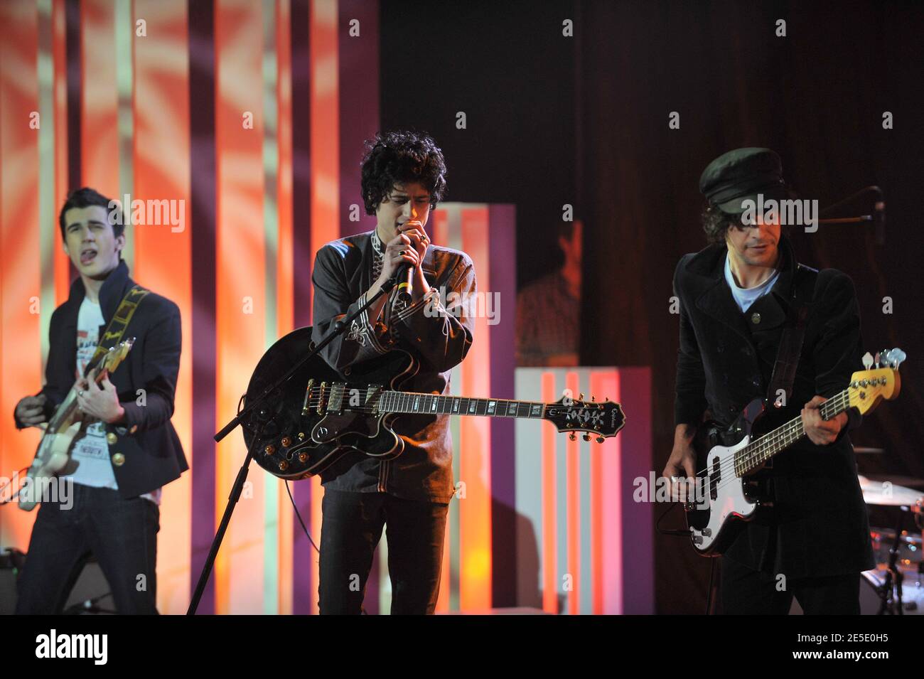Bb brunes band hi-res stock photography and images - Alamy
