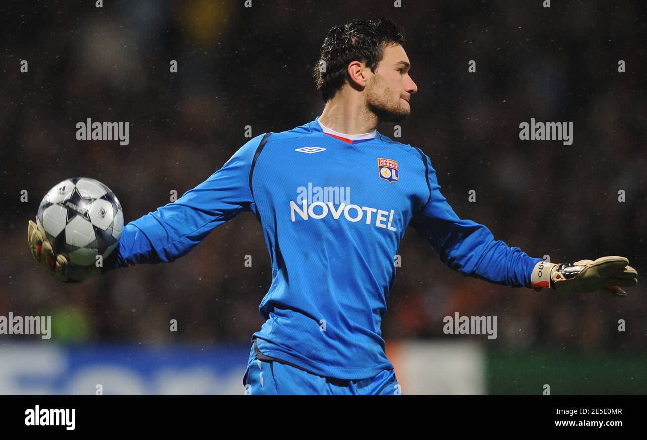 Olympique lyon goalkeeper hugo lloris hi-res stock photography and ...