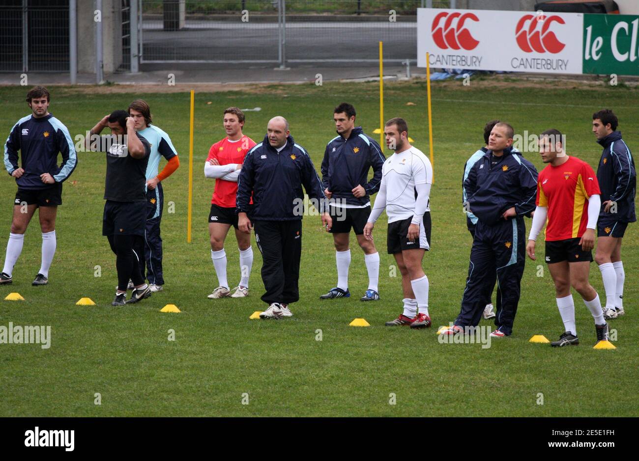 USA Perpignan's Daniel Carter during the training session prior to the ...