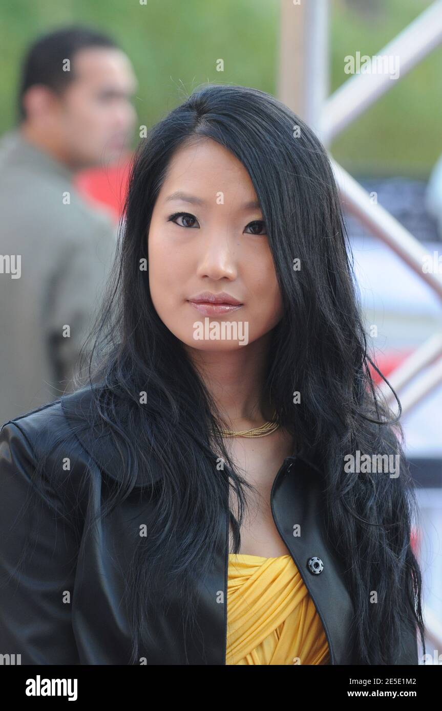 Alice kim nicolas cage screening hi-res stock photography and images ...