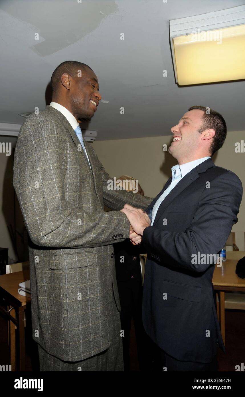 Dikembe mutombo congo hi-res stock photography and images - Alamy