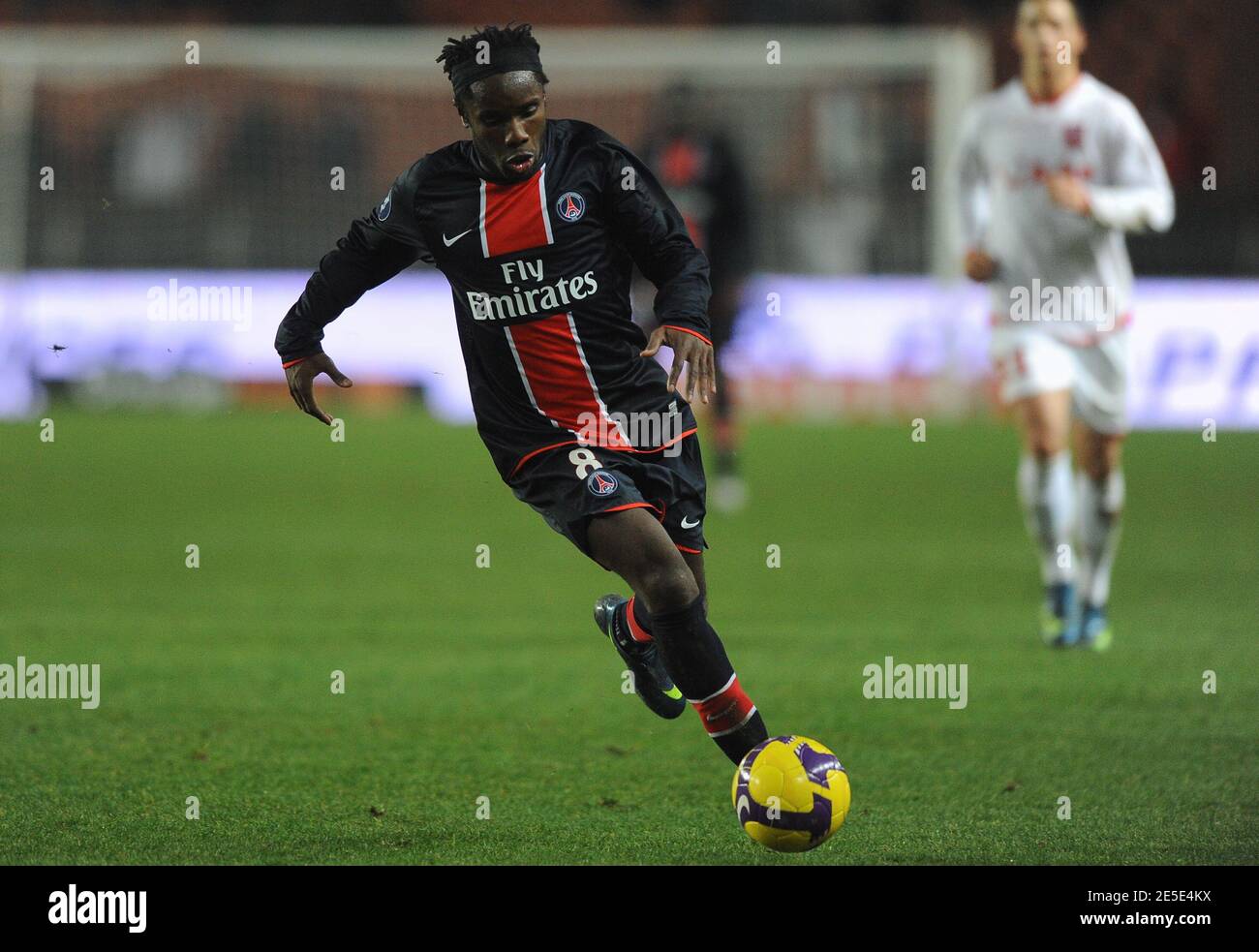 PSG's Peguy Luyindula during the UEFA Cup soccer match, PSG vs Twenteat ...