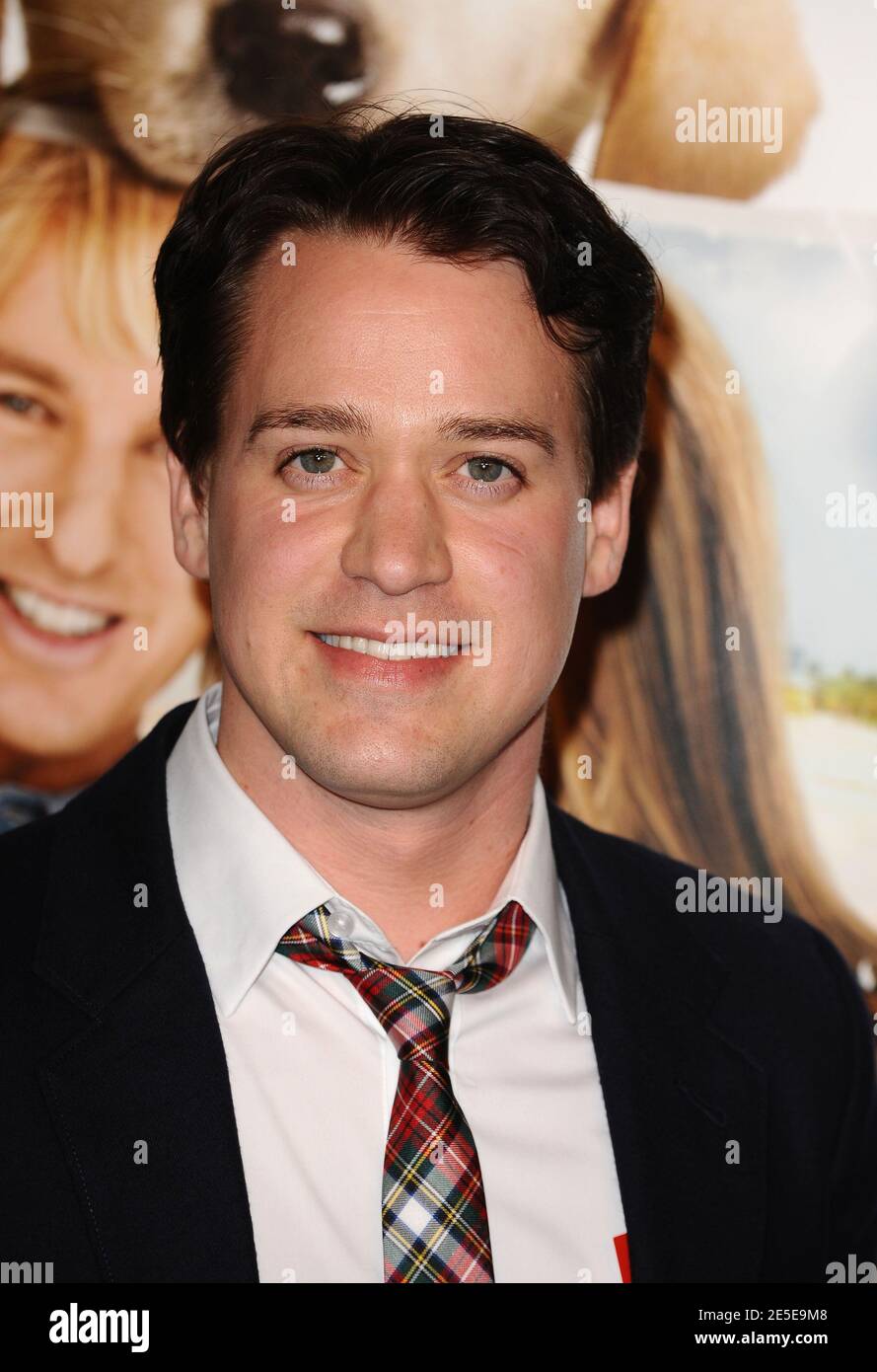 T.R. Knight attends the world premiere of 20th Century Fox "Marley & Me ...