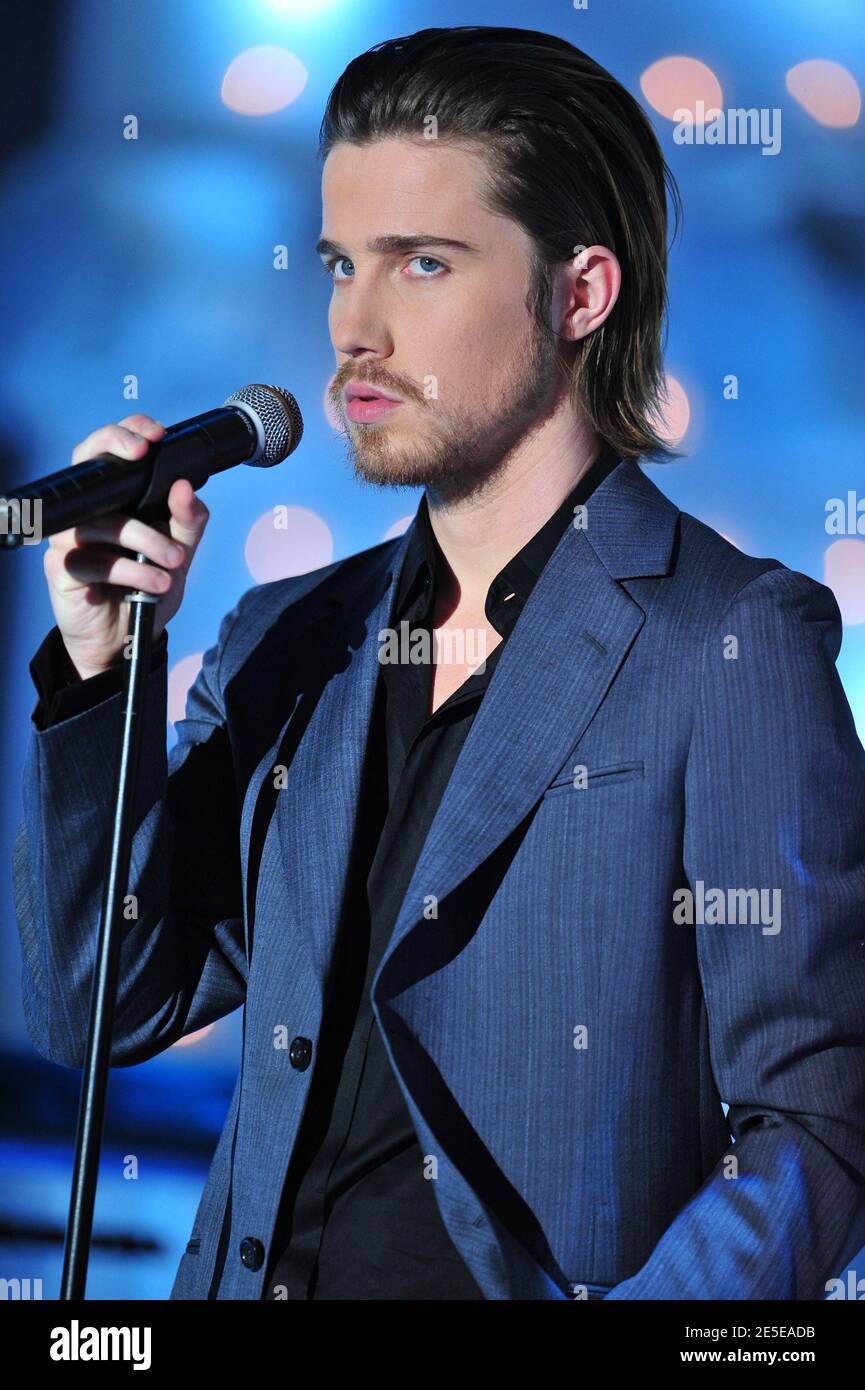 Julien Dore at the taping of Vivement Dimanche on October 15, 2008 in ...