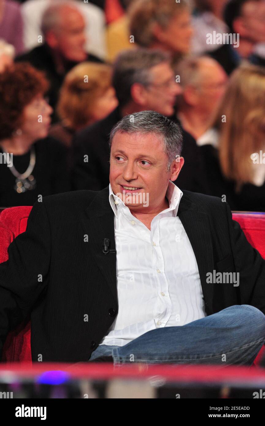 David Martin at the taping of Vivement Dimanche on October 15, 2008 in ...