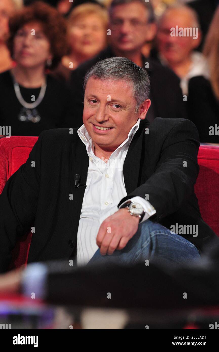 David Martin at the taping of Vivement Dimanche on October 15, 2008 in ...