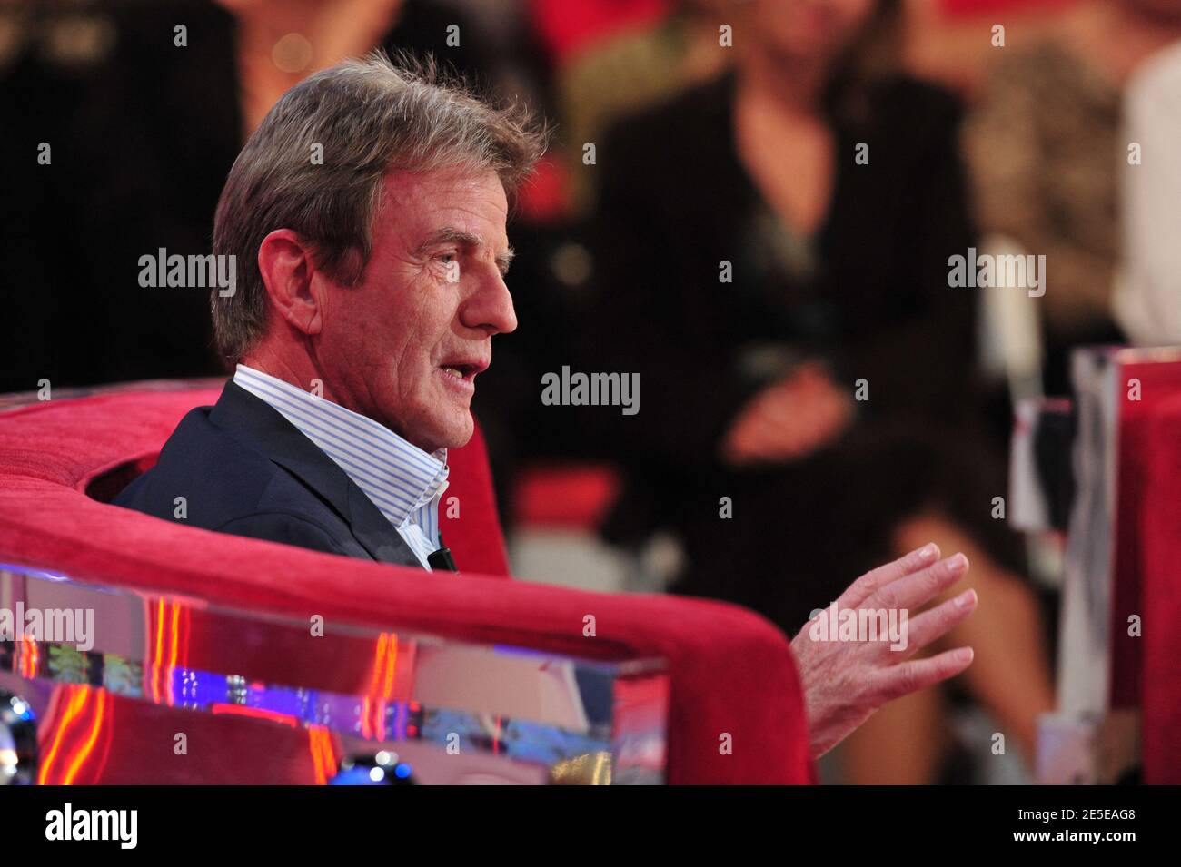 Bernard Kouchner lors de l'enregistrement de l'emission Vivement ...