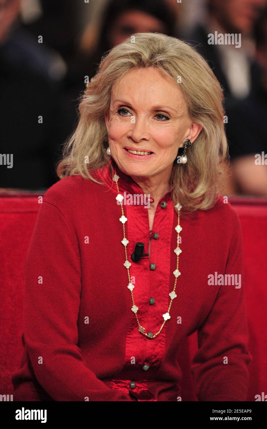 Roger Moore’s wife Kristina Tholstrup at the taping of Vivement ...