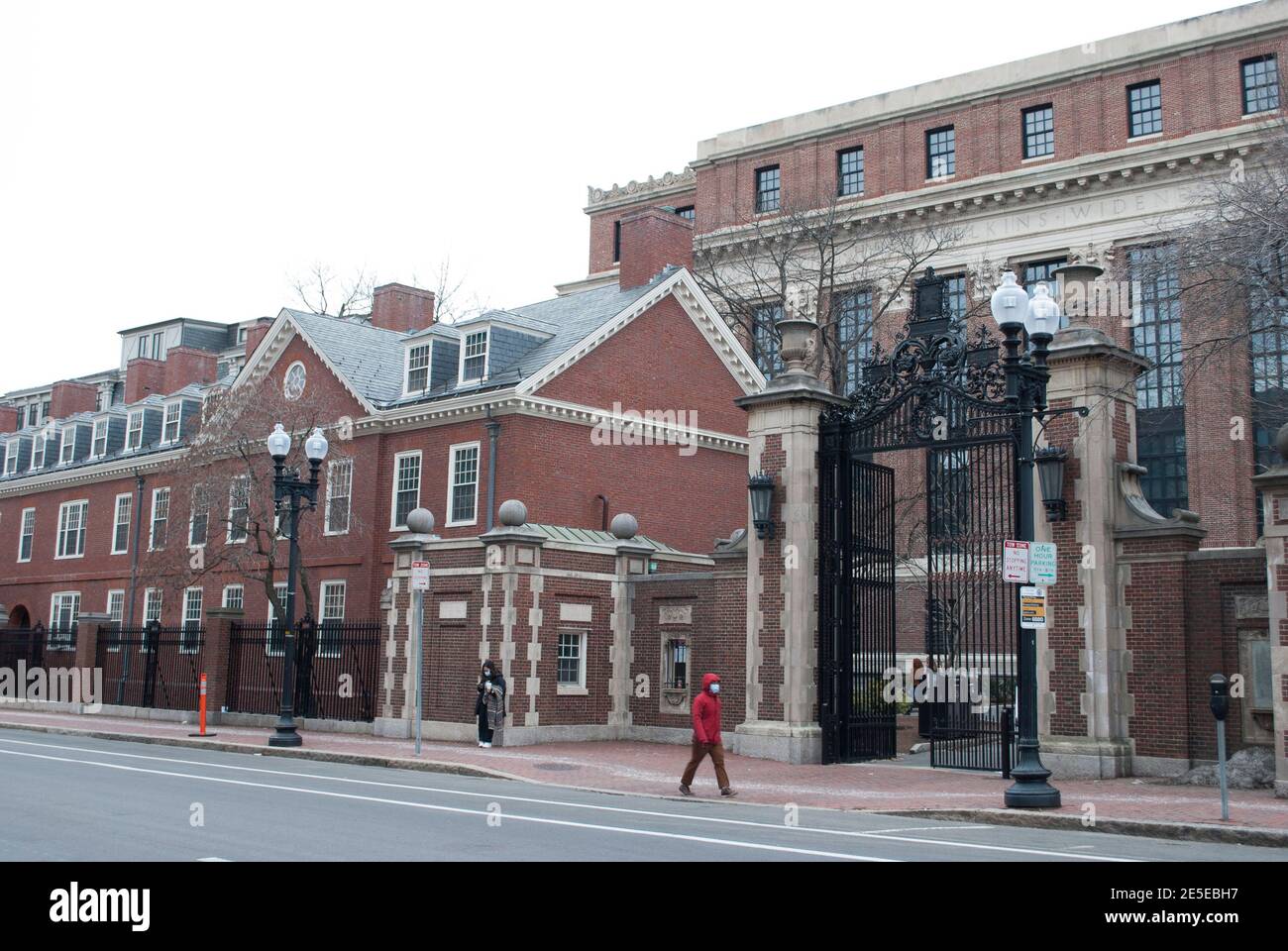 Harvard landmarks hi-res stock photography and images - Alamy