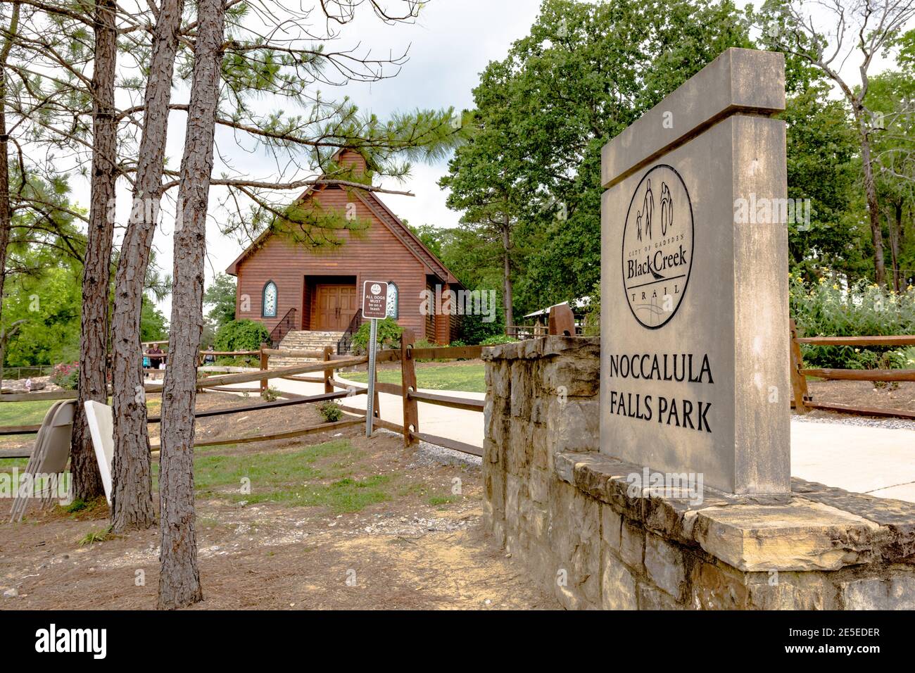 Chapel falls trail hi-res stock photography and images - Alamy