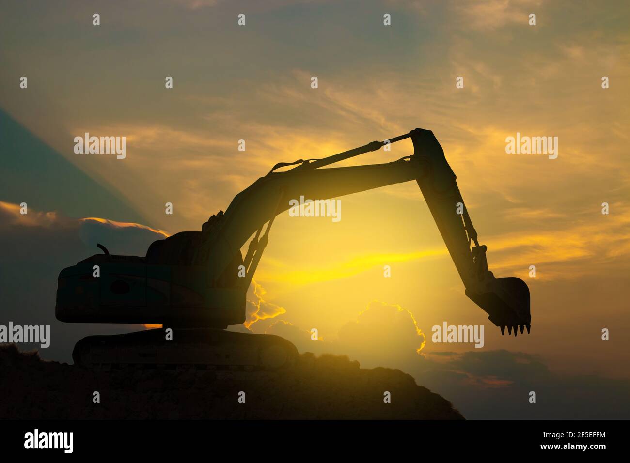 Working into the sunset hi-res stock photography and images - Alamy