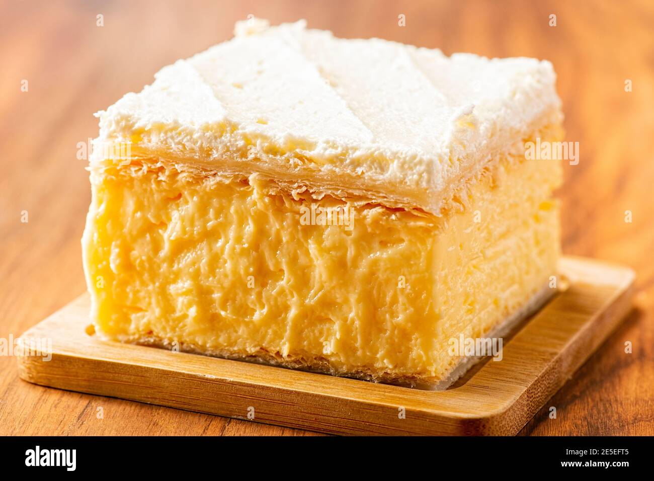 Vanilla slice australia hi-res stock photography and images - Alamy