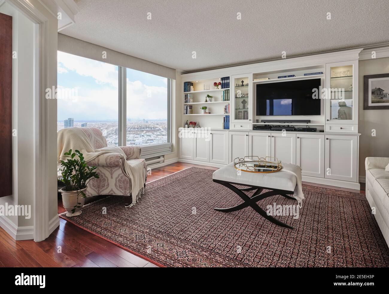 Toronto waterfront luxury condo Stock Photo - Alamy
