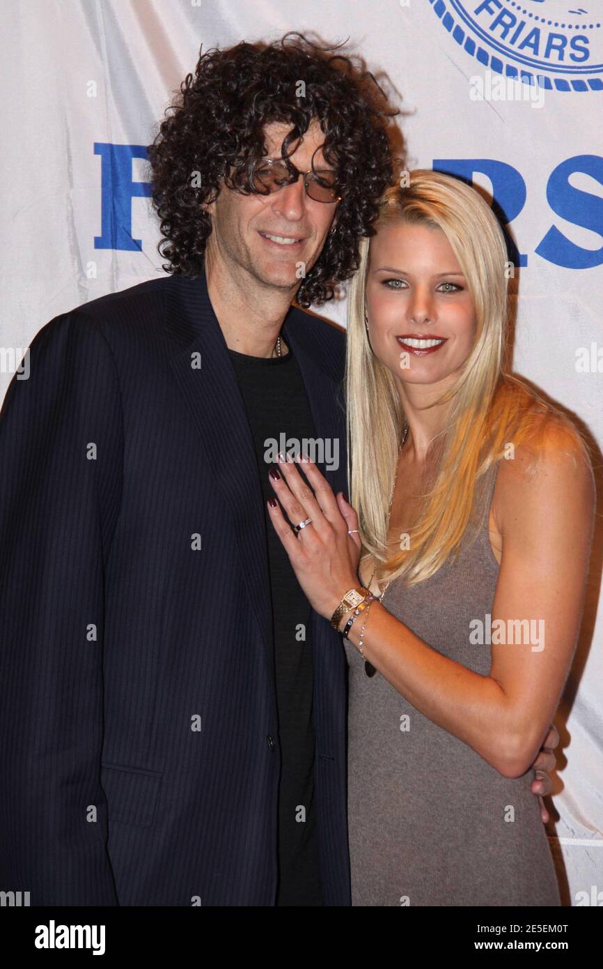 Beth ostrosky stern and howard stern hi-res stock photography and ...