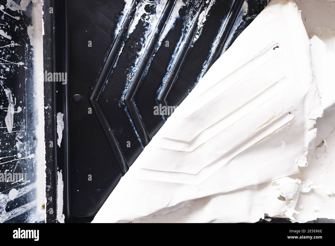 Solidified paint hi-res stock photography and images - Alamy