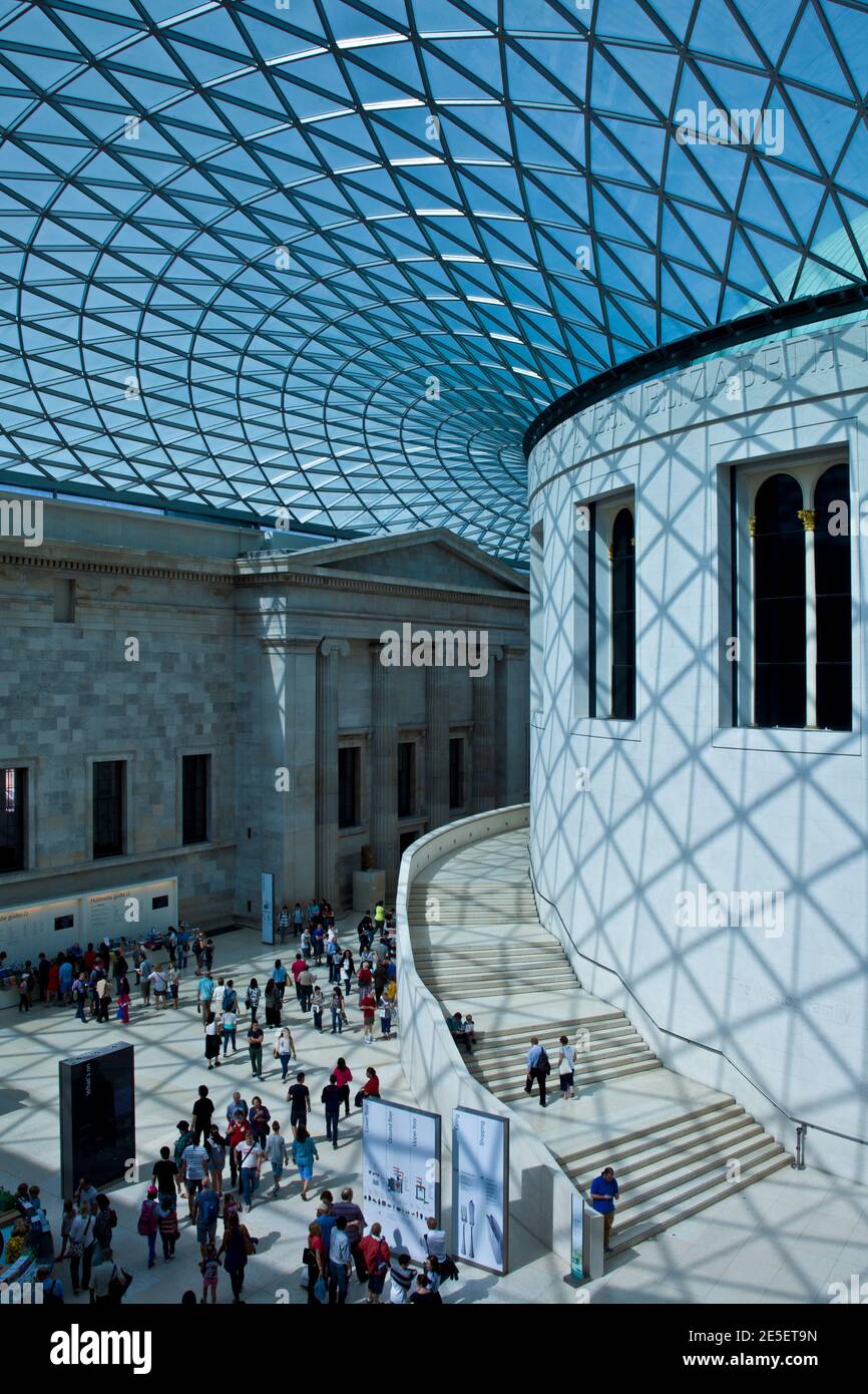 Glass ceiling of the British Museum in London. Architecture, museum ...