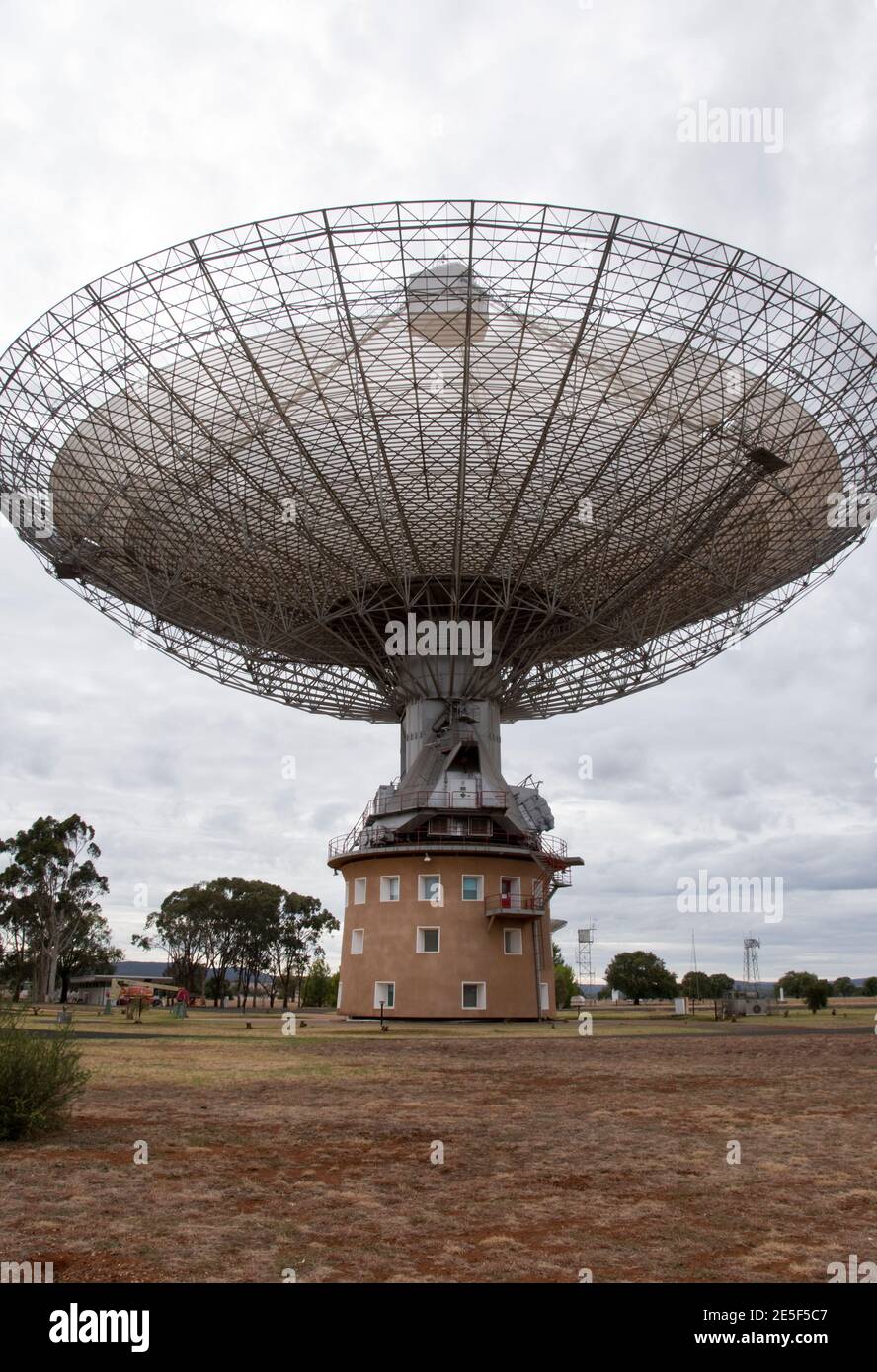 The Parkes Observatory, a radio telescope observatory near Parkes, New ...