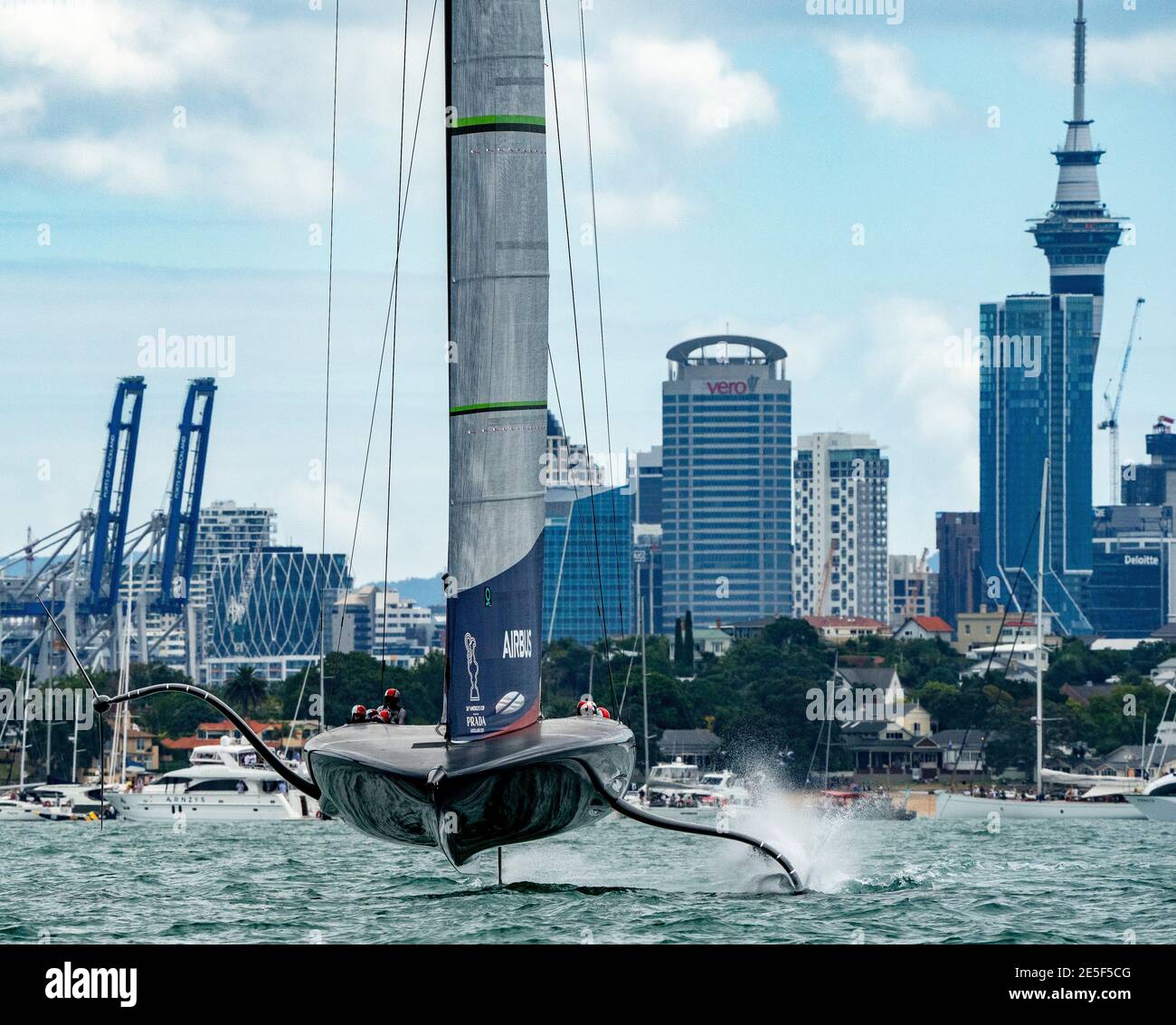 New york yacht club hi-res stock photography and images - Alamy