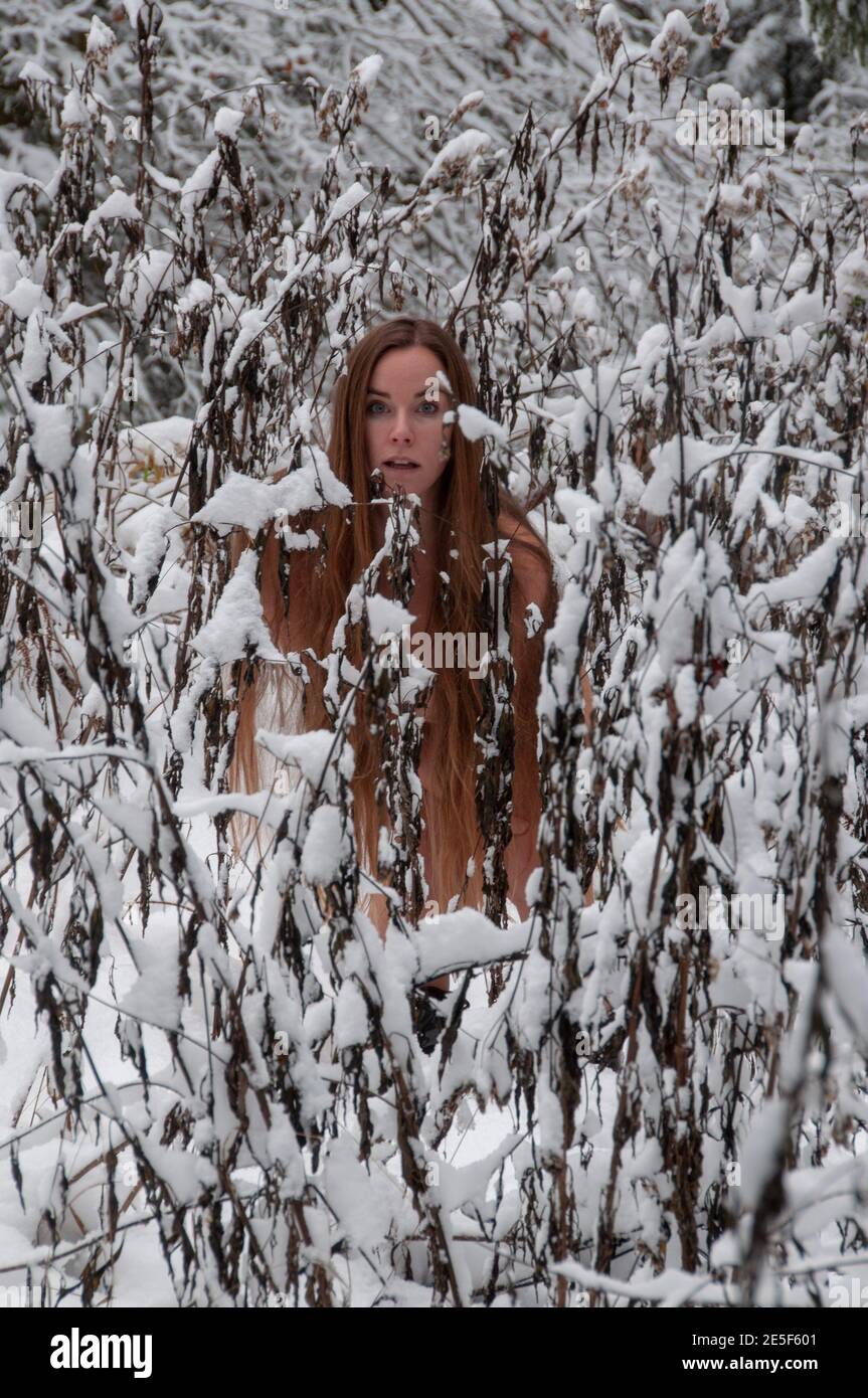 Snowy hair hi-res stock photography and images - Alamy