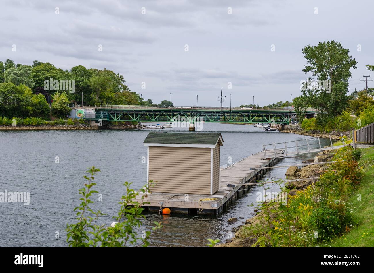 George street bridge hi-res stock photography and images - Alamy
