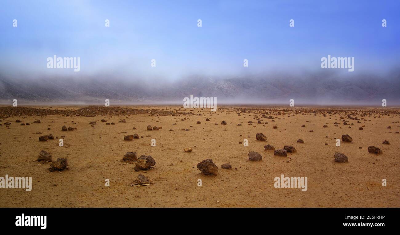 Barren landscape of planet Mars Stock Photo - Alamy