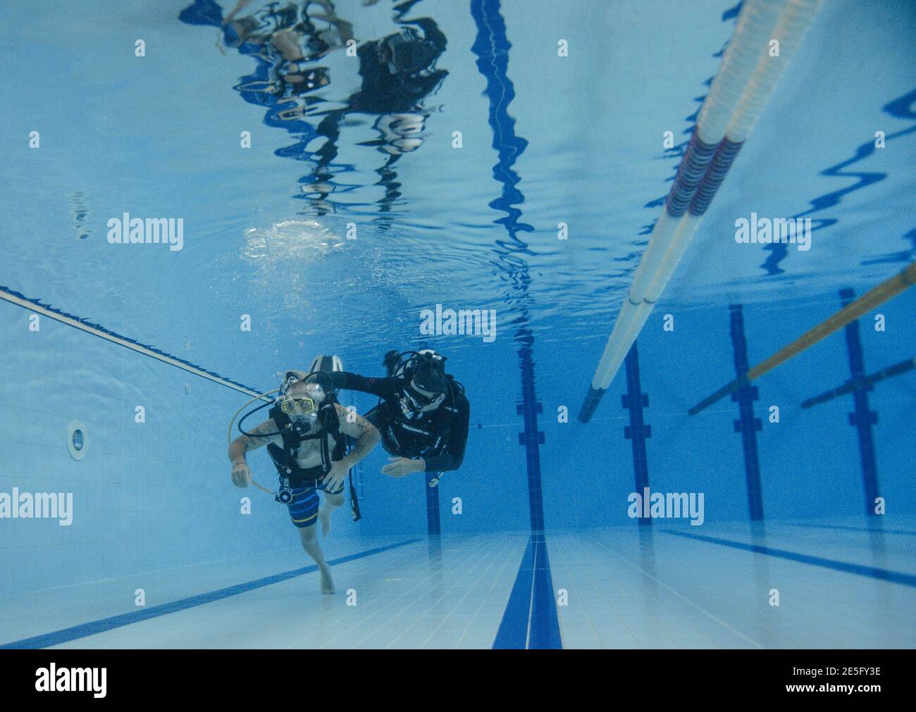Disabled people in discovering Scuba Diving Stock Photo - Alamy