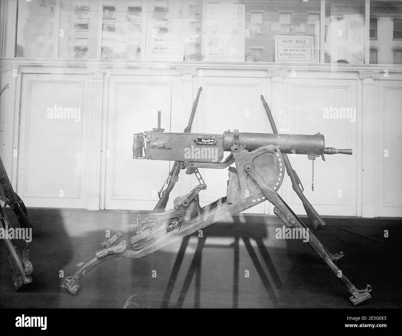 Mg 08 Black and White Stock Photos & Images - Alamy