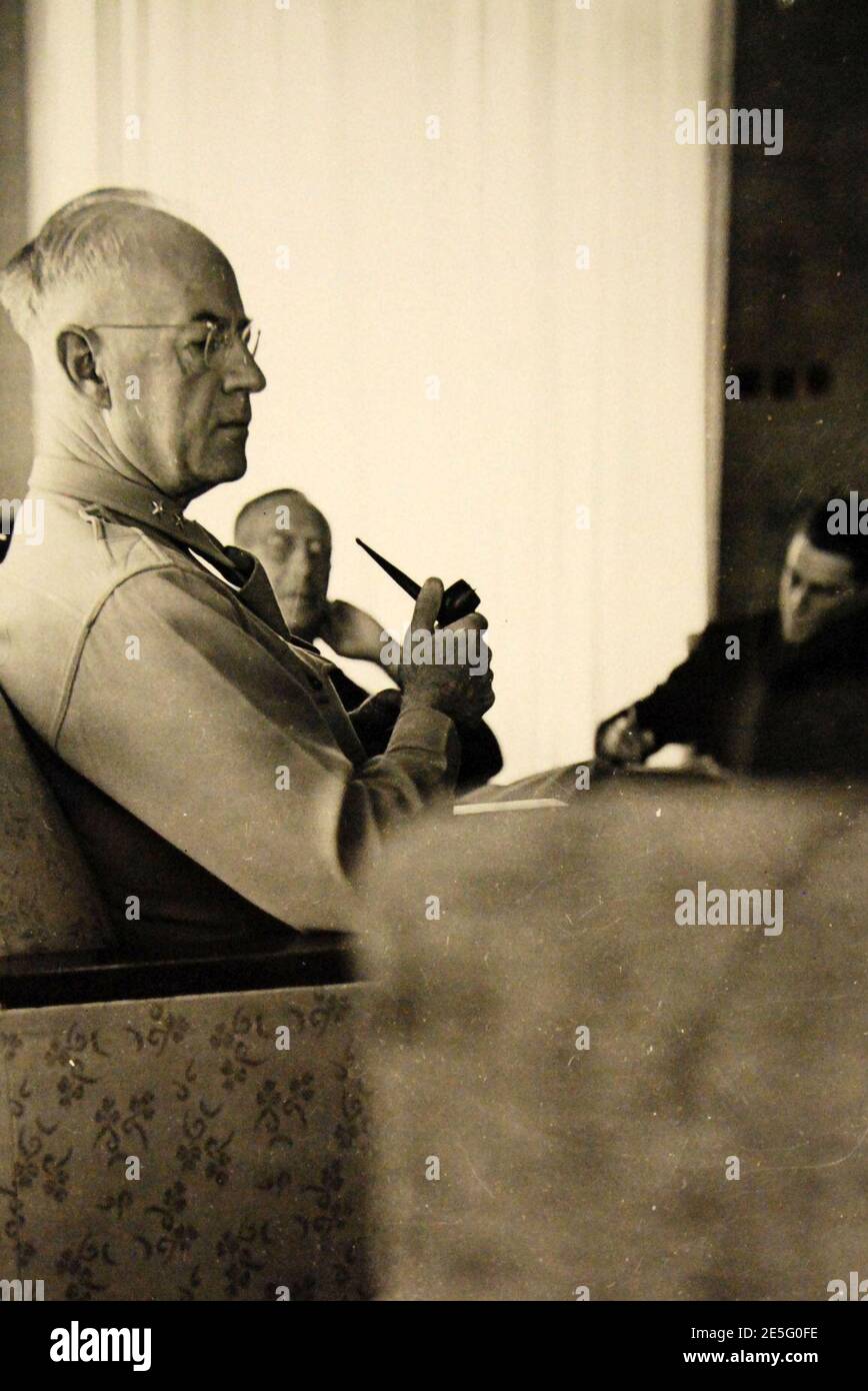 Donald connolly hi-res stock photography and images - Alamy