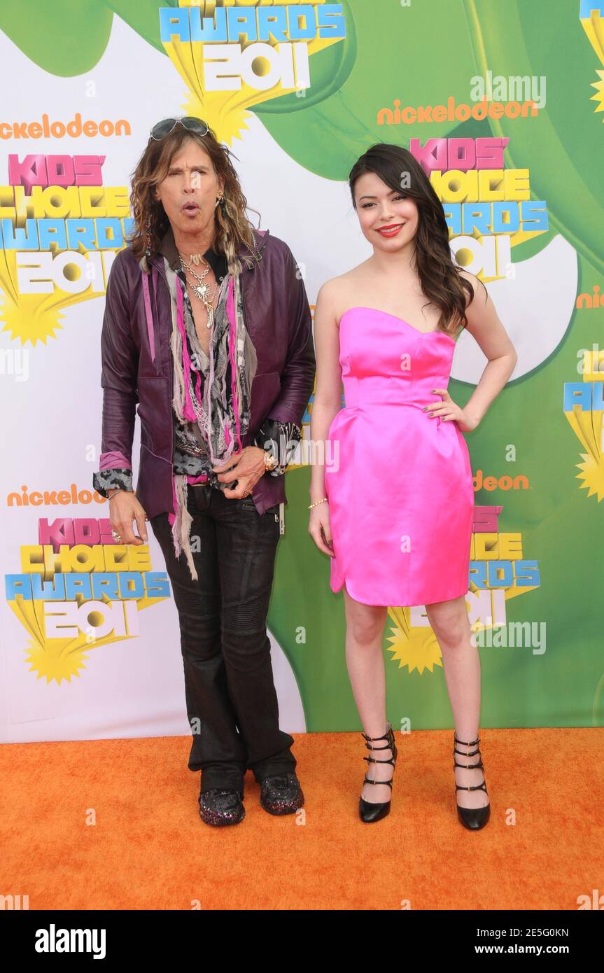 Miranda Cosgrove,Steven Tyler at 2011 Nickelodeon Kids Choice Awards ...