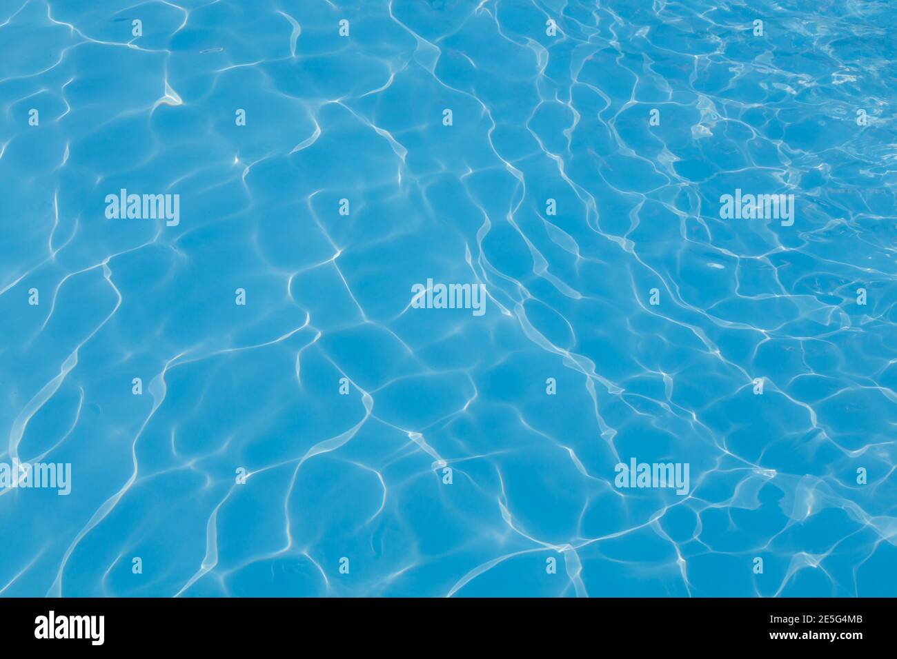 pool water reflecting in the sun Stock Photo - Alamy