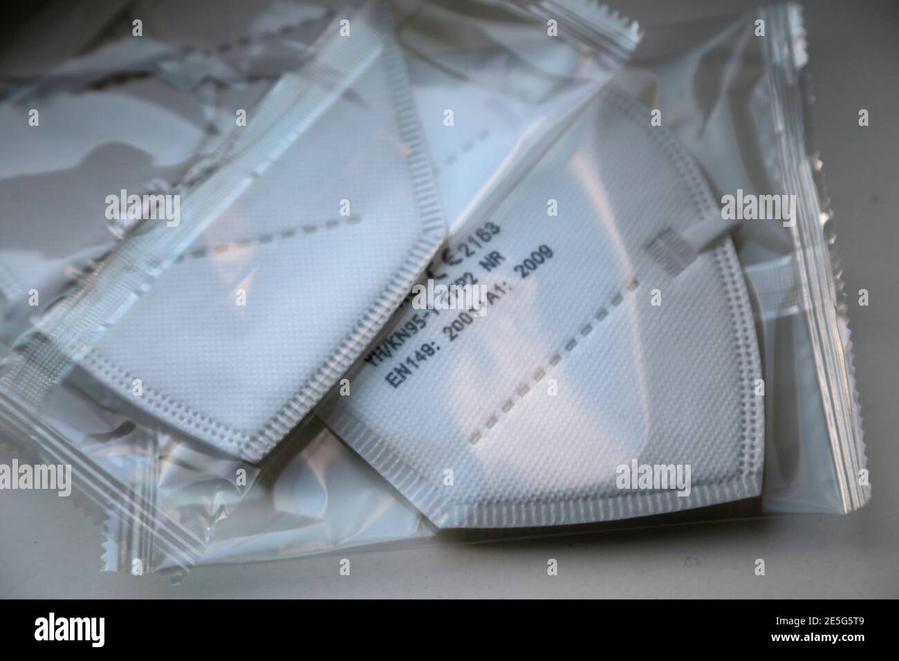 medical mask, everyday mask, new ffp2 mask packed in plastic Stock ...