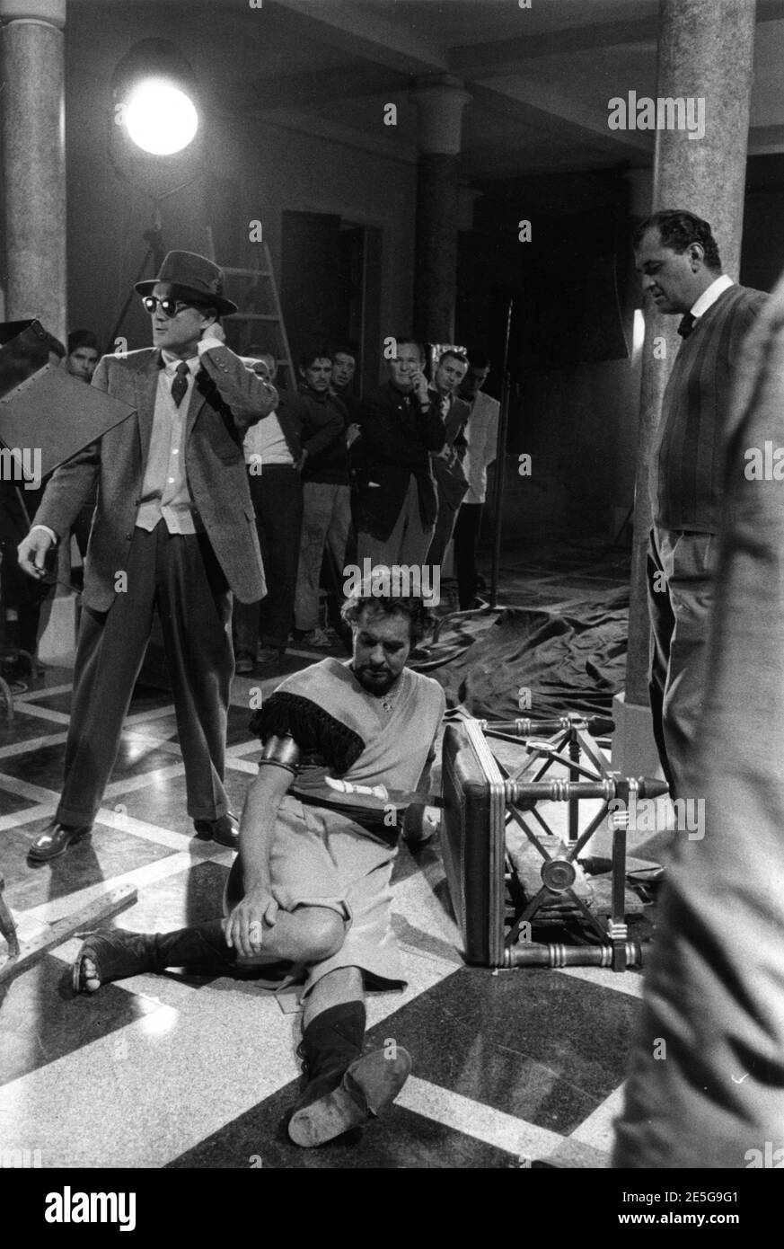 TYRONE POWER on set with anxious Film Crew after collapsing during ...