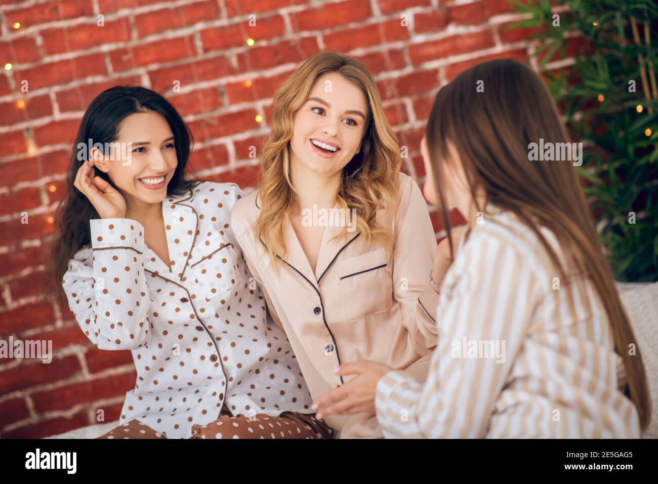 Good time girls hi-res stock photography and images - Alamy